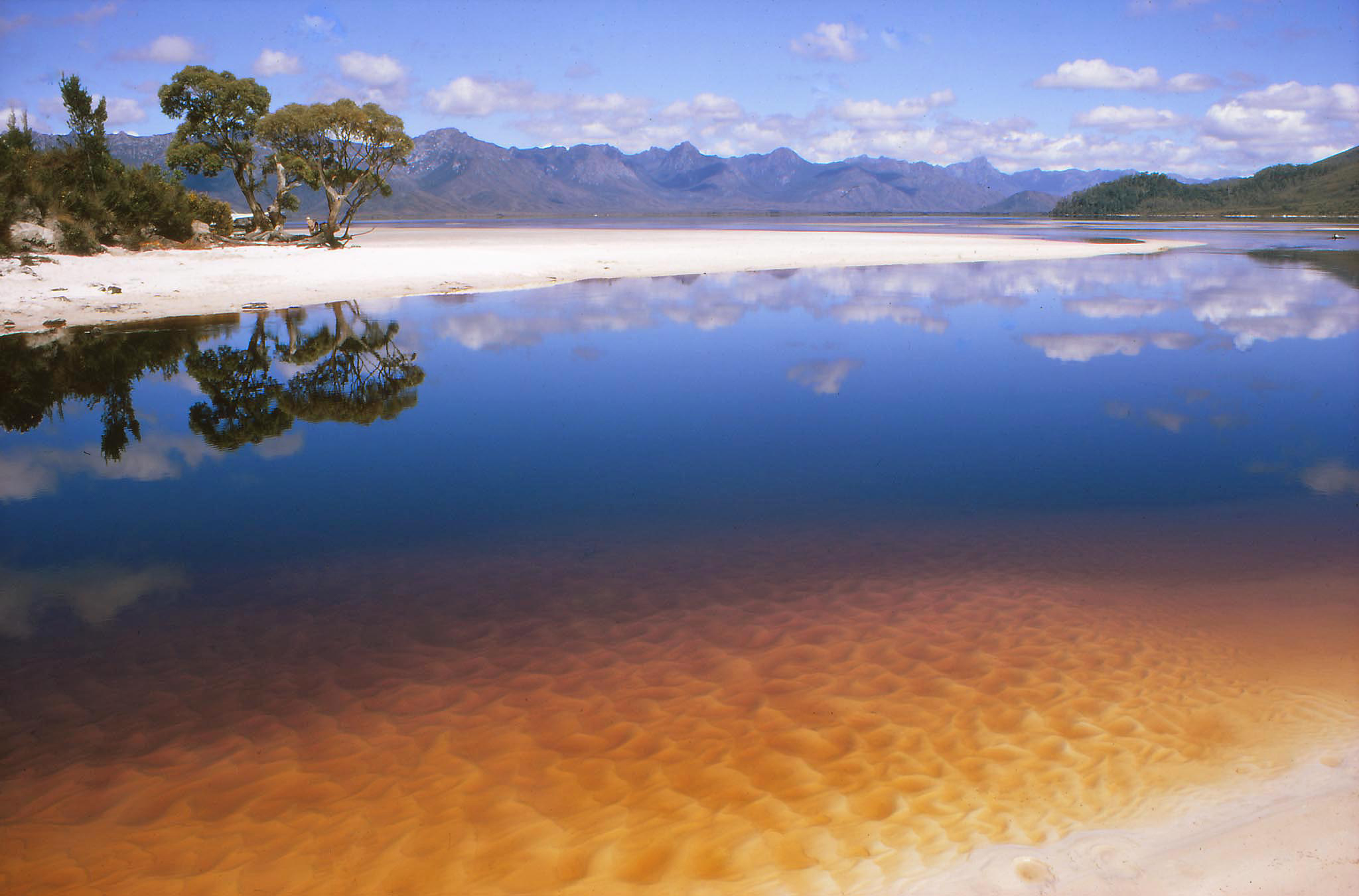 Remember Pedder – Olegas Truchanas – Restore Lake Pedder